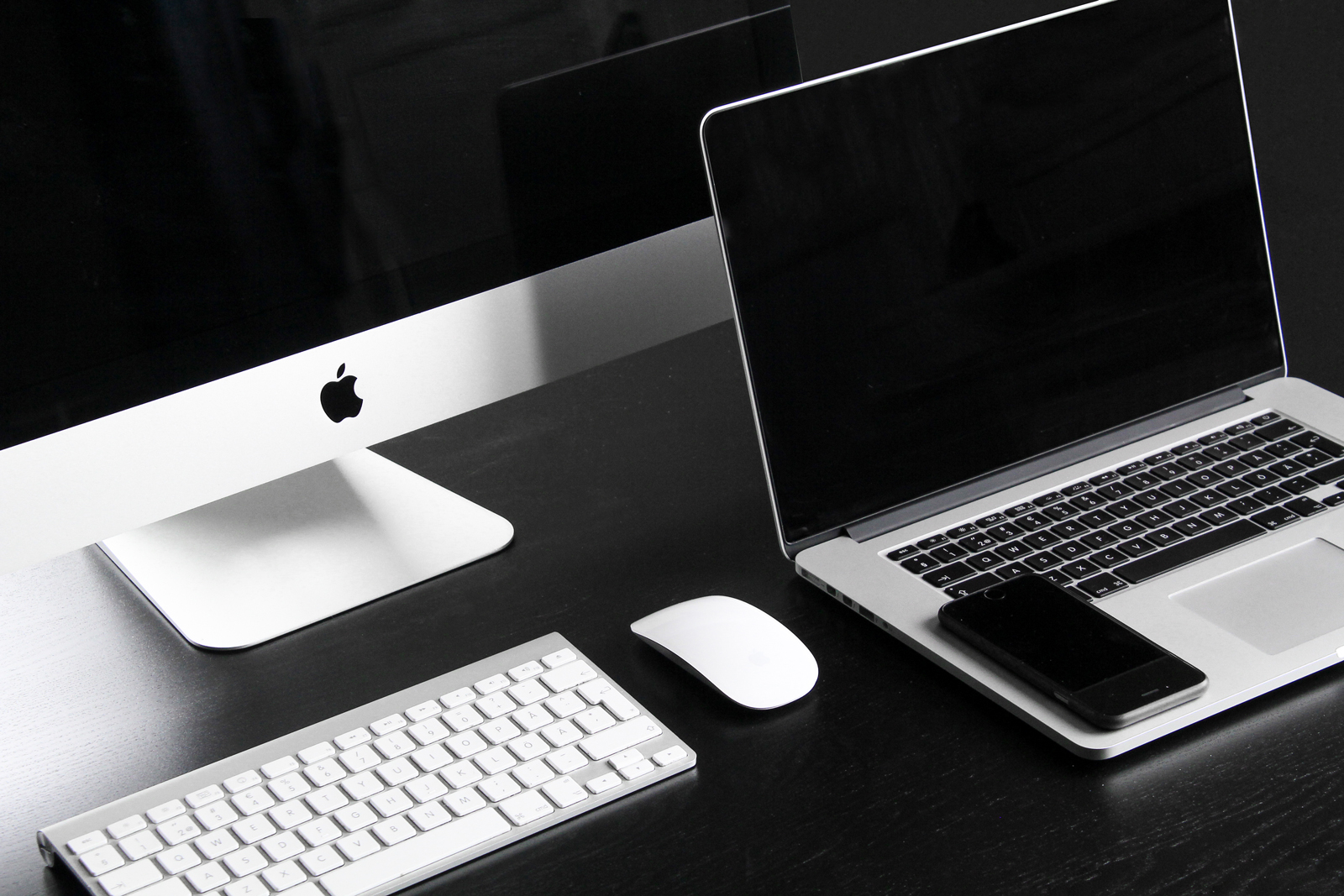 Expresní servis Apple - oprava iPhone, iPad a MacBook - Praha